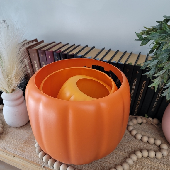 Holiday | Set Of 3 Stacking Pumpkins Stores Small One Side Has A ...